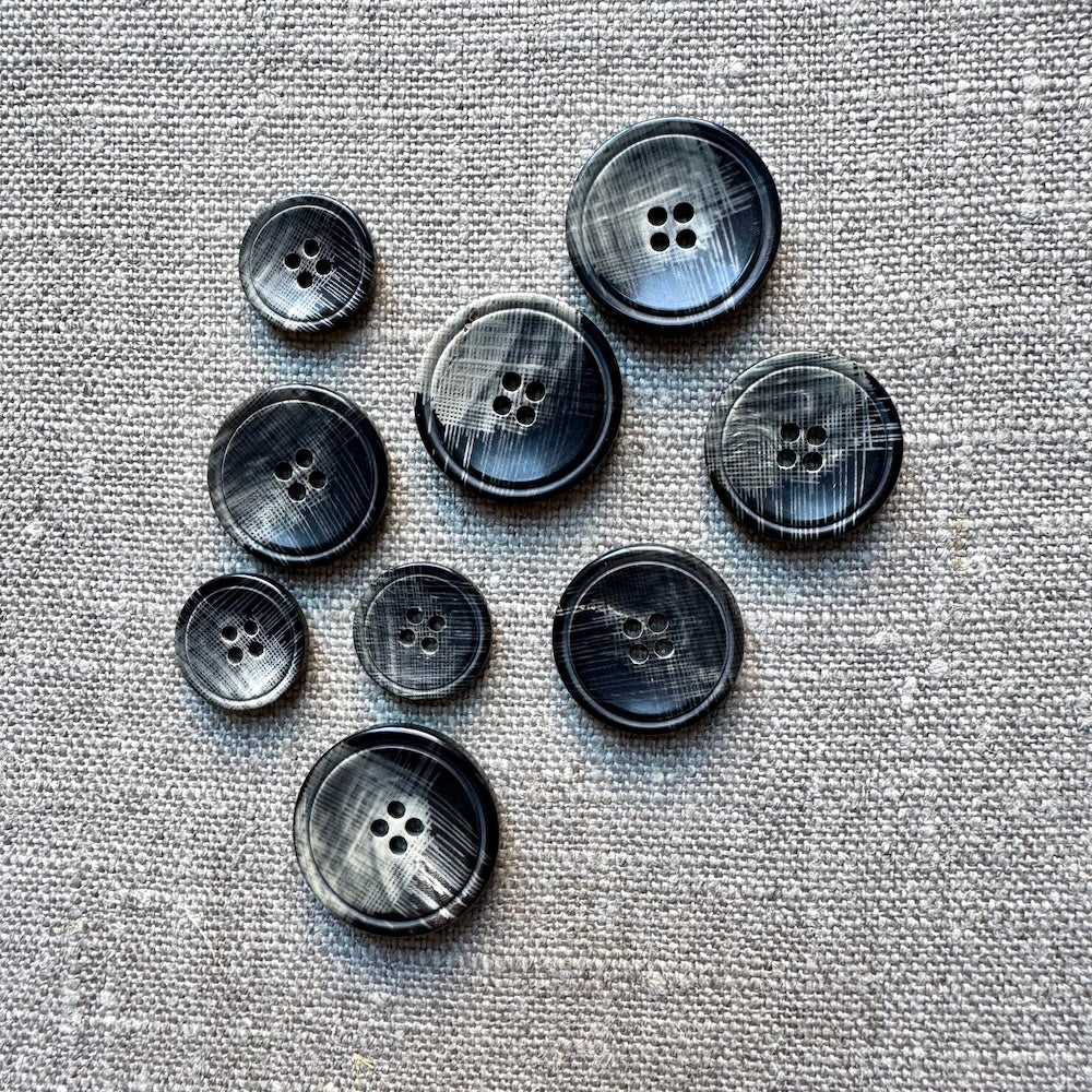 Cross Hatch Button — Loop Knitting
