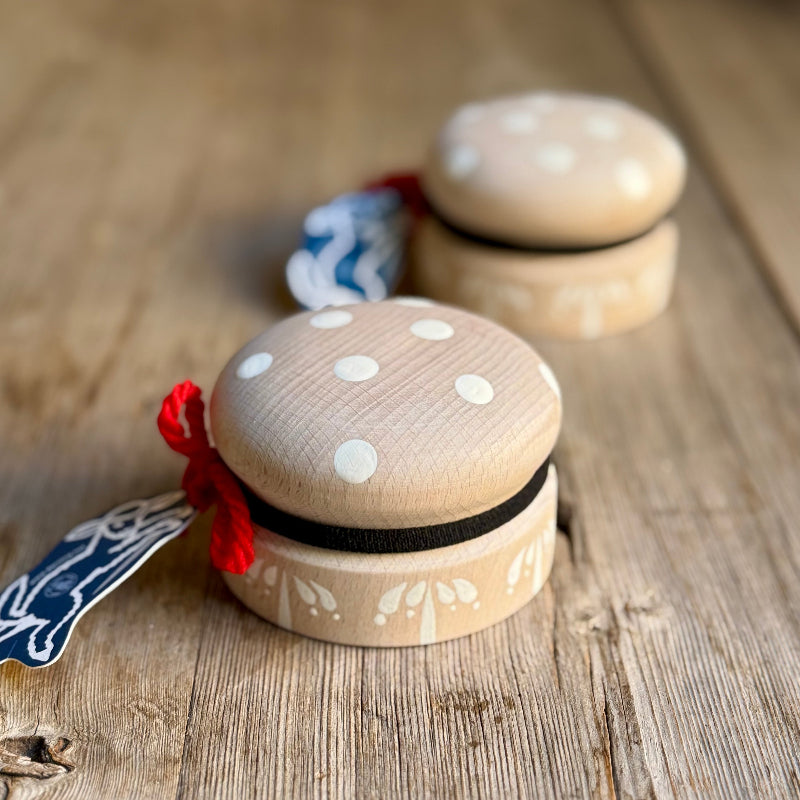 Hikaru Noguchi Handmade Darning Jellyfish — Loop Knitting
