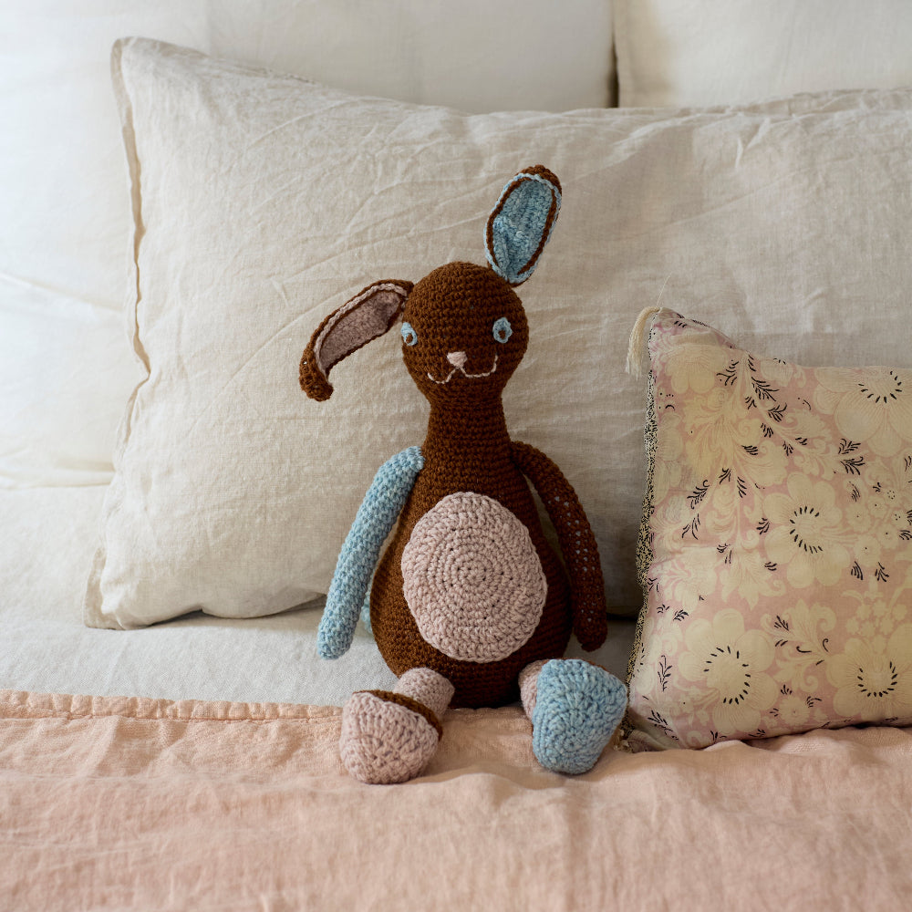 Syd the Rabbit Crochet Workshop with Claire Montgomerie — Loop Knitting