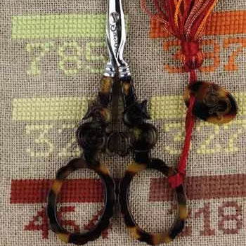 Sajou Scissors - Tortoiseshell "S" Style — Loop Knitting