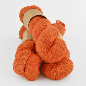 Qing Fibre - Dashing Fingering — Loop Knitting