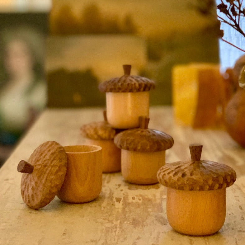 Degen - Acorn Haberdashery box — Loop Knitting